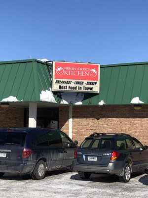 BERRY SWEET KITCHEN - 186 Photos & 217 Reviews - 5406 34th Ave S ...