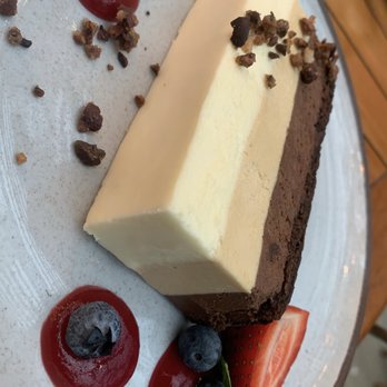 REFLECTIONS TERRACE - ROSEWOOD HOTEL - Updated August 2024 - 344 Photos ...