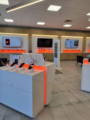 CONSUMER CELLULAR - Updated December 2025 - 12 Reviews - 2970 St Rose ...