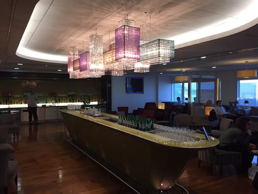 BRITISH AIRWAYS FIRST CLASS LOUNGE - Updated January 2025 - Terminal 3 ...