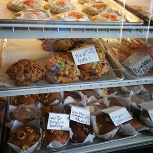 MARIAS ITALIAN BAKERY - 44 Photos & 69 Reviews - Bakeries - 41706 W 10 ...