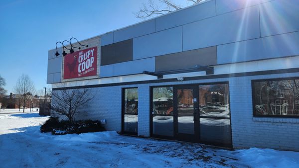 THE CRISPY COOP - Updated October 2025 - 185 Photos & 221 Reviews ...