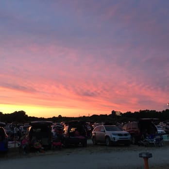 49’ER DRIVE-IN THEATRE - Updated August 2025 - 67 Photos & 43 Reviews ...