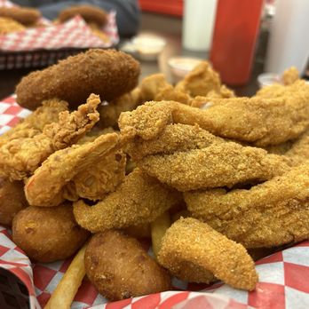 CHICK O’ FISH - Updated August 2024 - 58 Photos & 24 Reviews - 902 S ...