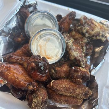 TRAP WINGZ - Updated September 2025 - 39 Photos & 18 Reviews - 809N ...