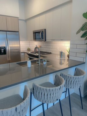 THE TOWNSEND - Updated October 2025 - 5075 Camino De La Siesta, San ...