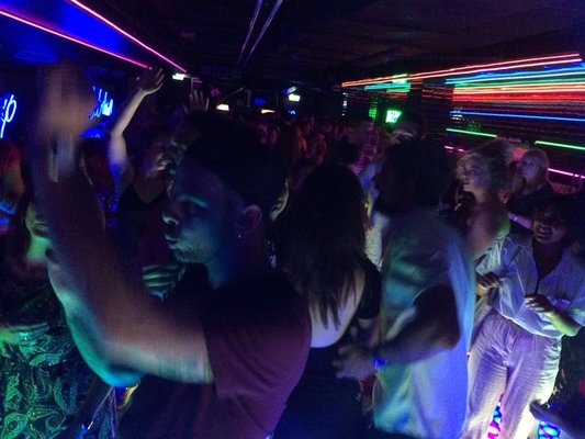 88 MPH - Updated June 2024 - 8-10 Hobart Place, Canberra Australia ...