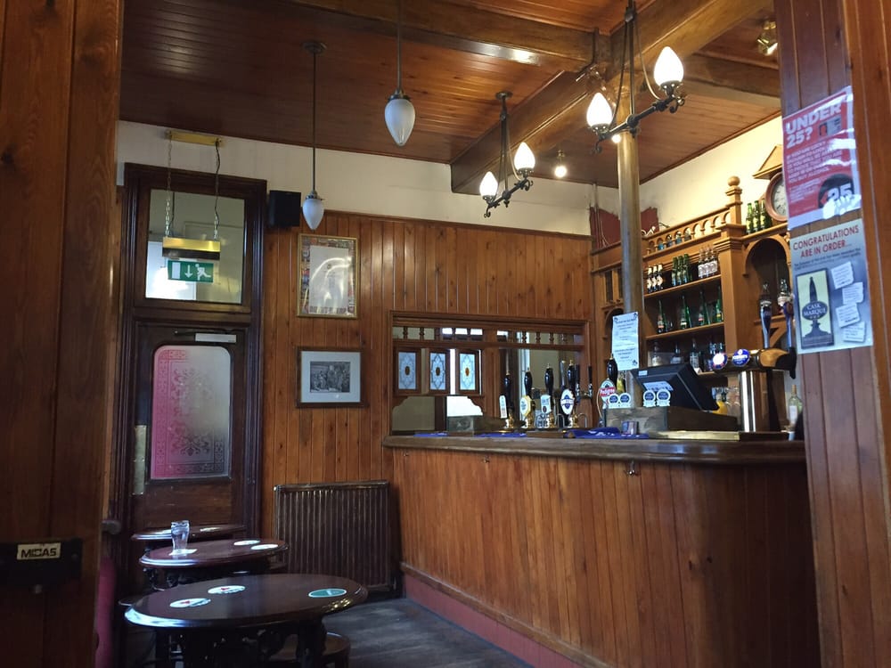 DUKE INN - Updated July 2025 - 10 Photos - 12 Duke Street, Sutton ...