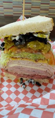 ISLAND VIEW MARKET & DELI - Updated July 2024 - 37 Photos & 19 Reviews ...