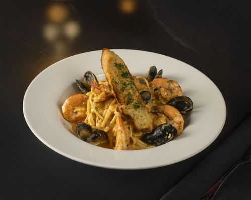 DOCKS OFF 5TH - Updated December 2025 - 465 Photos & 104 Reviews - 25 W ...