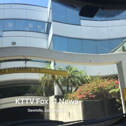 KTTV FOX 11 NEWS - 21 Photos & 123 Reviews - 1999 S Bundy Dr, Los ...