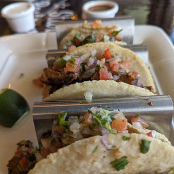 STAR RESTAURANT - Updated June 2024 - 108 Photos & 201 Reviews - 1700 ...