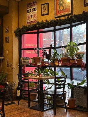 LUCA BISTRO - Updated January 2026 - 158 Photos & 121 Reviews - 934 ...