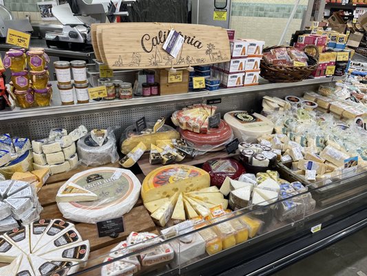 VONS - Updated October 2025 - 191 Photos & 143 Reviews - 5949 E Spring ...