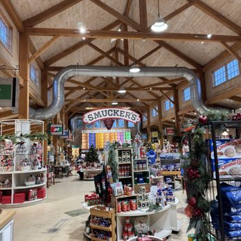 THE J.M. SMUCKER COMPANY STORE AND CAFÉ - Updated January 2026 - 118 ...