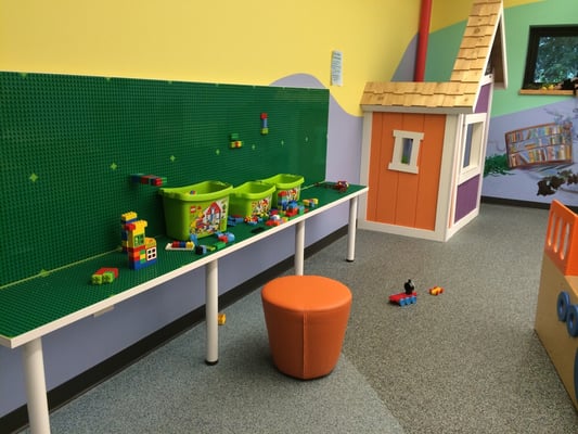 GREEN HILLS PUBLIC LIBRARY DISTRICT - Updated December 2025 - 14 Photos ...