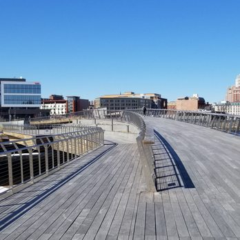 PROVIDENCE RIVER PEDESTRIAN BRIDGE - Updated October 2025 - 207 Photos ...