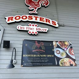 ROOSTERS ON THE RIVER - Updated August 2025 - 369 Photos & 292 Reviews ...