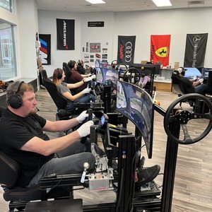 CHE ARCADE - Updated October 2025 - 3003 Northup Way, Bellevue ...