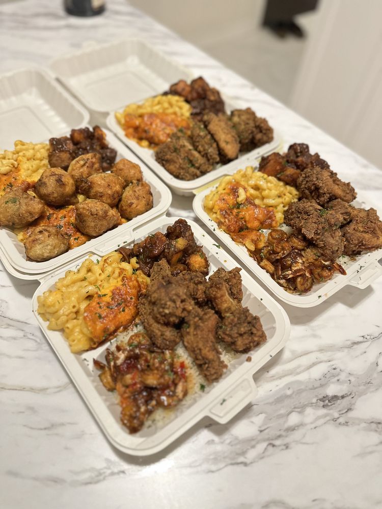 THE FOOD JUNKIE - Updated January 2025 - 82 Nottingham Road, Barrie ...