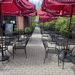 THE DUTCHESS BIERCAFE - Updated December 2025 - 621 Photos & 550 ...