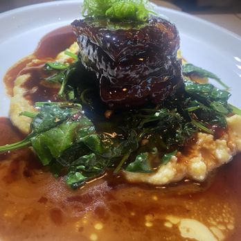 JUNAH - Updated January 2026 - 108 Photos & 33 Reviews - 916 S ...