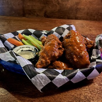 LAKESIDE LOUNGE - Updated December 2025 - 24 Photos & 39 Reviews - 921 ...