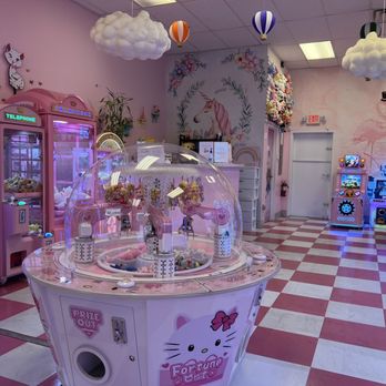 PINK WA WA - Updated June 2024 - 284 Photos & 153 Reviews - 7835 S ...