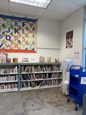 CENTREVILLE REGIONAL LIBRARY - Updated October 2025 - 11 Photos & 18 ...