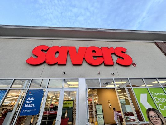 SAVERS - Updated December 2025 - 88 Photos & 92 Reviews - 1230 Vfw Pkwy ...