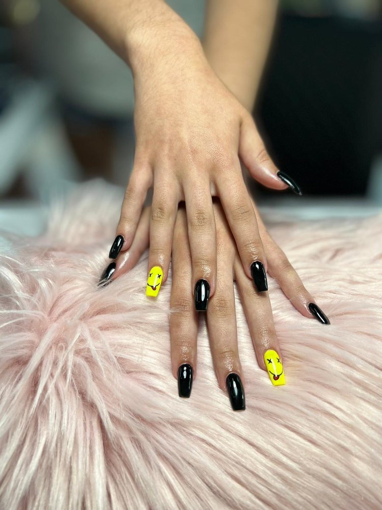 TK NAILS - Updated October 2025 - 72 Photos & 56 Reviews - 15725 SW ...