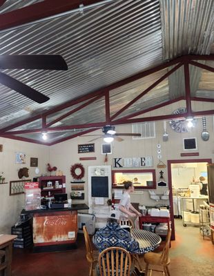 THE GRAZING TABLE ON FRANKLIN - Updated December 2025 - 28 Photos & 10 ...