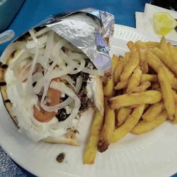 SANTORINI GYRO - Updated November 2025 - 51 Photos & 80 Reviews - 928 ...