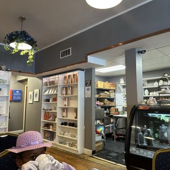 EMMA’S TEA SPOT - Updated December 2025 - 346 Photos & 187 Reviews ...