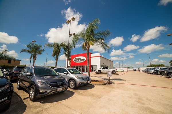 MOTOR TRENDS OF HOUSTON - Updated October 2025 - 138 Photos & 53 ...