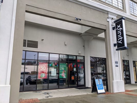 XFINITY STORE BY COMCAST - Updated October 2025 - 39 Photos & 320 ...