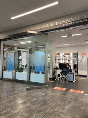 KAISER PERMANENTE PORTER RANCH MEDICAL OFFICES - Updated December 2025 ...