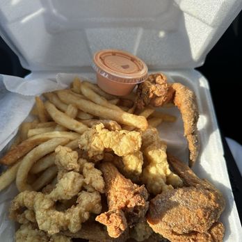 HOOK’S CATCH SEAFOOD & WINGS - COCONUT CREEK - Updated December 2025 ...