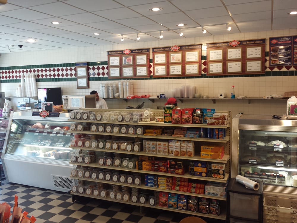 MUSEUM DELI - 12 Photos & 16 Reviews - 333 Spring Garden St ...
