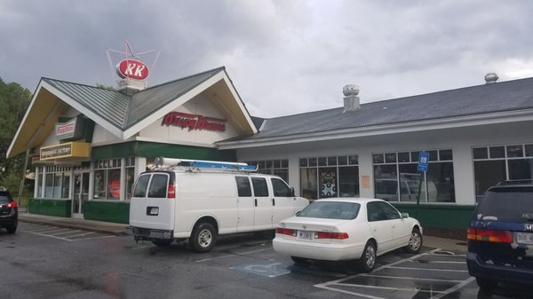 KRISPY KREME - 244 Photos & 256 Reviews - 295 Ponce De Leon Ave NE ...