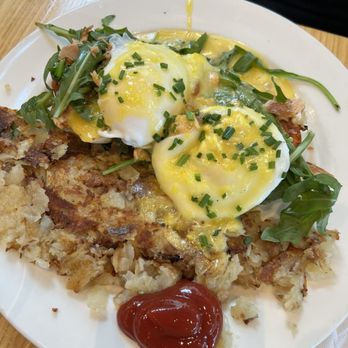 ROW - Updated July 2025 - 258 Photos & 212 Reviews - 208 State Ave NW ...