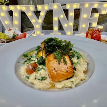 VYNE RESTAURANT & BAR - Updated August 2024 - 931 Photos & 203 Reviews ...