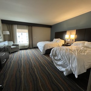 HAMPTON INN & SUITES CHATTANOOGA/DOWNTOWN - Updated June 2025 - 213 ...