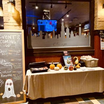 UNO PIZZERIA & GRILL - Updated September 2025 - 167 Photos & 166 ...