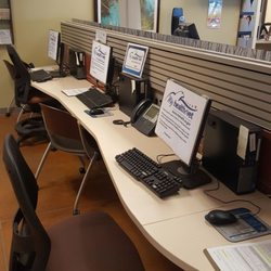 SOUTHEAST VETERANS AFFAIRS HEALTH CARE CLINIC - 22 Photos & 27 Reviews ...