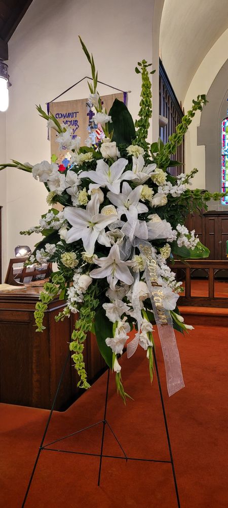 ANDERSON FLORIST - Updated December 2025 - 12 Photos & 33 Reviews - 717 ...