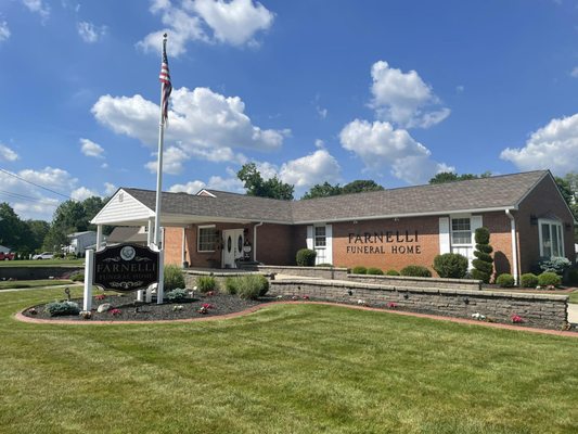 FARNELLI FUNERAL HOME - Updated November 2025 - 504 N Main St ...