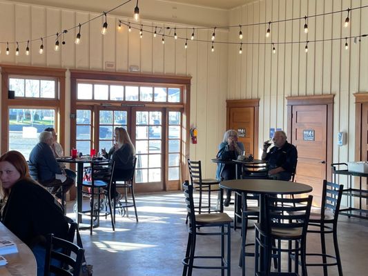 BARHOP - Updated February 2025 - 55 Photos & 47 Reviews - 845 W ...