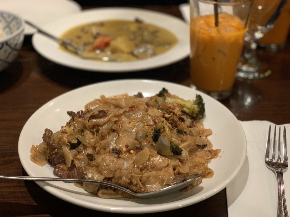 BAHN THAI RESTAURANT - 321 Photos & 573 Reviews - 409 Roy St, Seattle ...