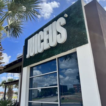 JUICEUS - Updated December 2025 - 118 Photos & 80 Reviews - 3090 Pablo ...